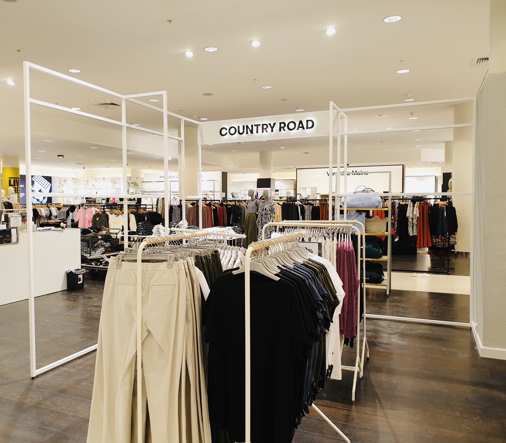 Country Road - Hurst Concepts